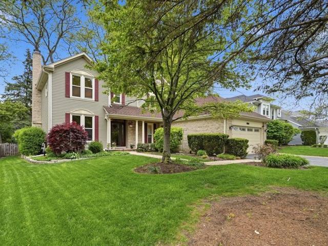 155 Southfield Dr, Vernon Hills, IL 60061