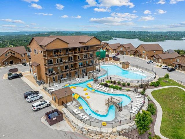 155 Settlers Cv Unit 1, Kimberling City, MO 65686