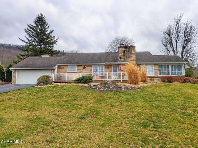 155 Shawnee Cir, Bedford, PA 15522