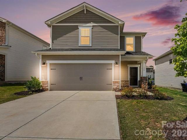 155 Shepherds Landing Dr, Mooresville, NC 28115