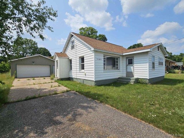 155 Stoneville Rd, Ishpeming, MI 49849