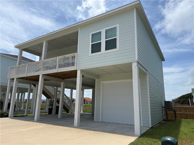 155 Paradise Drive