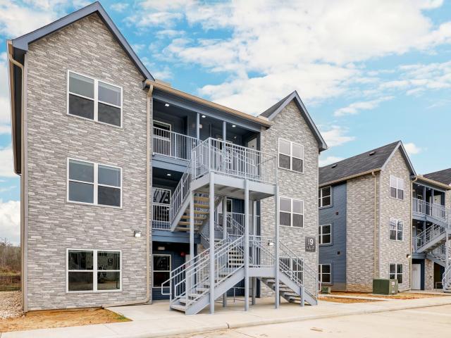 155 Plez Morgan Drive 8C