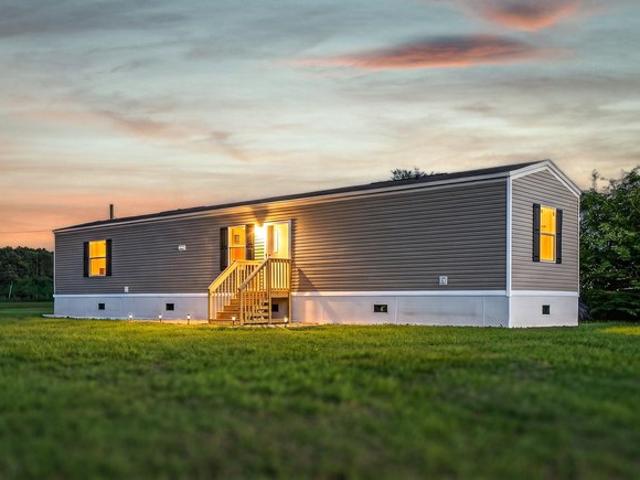 155 Range Rd, Harleyville, SC 29448