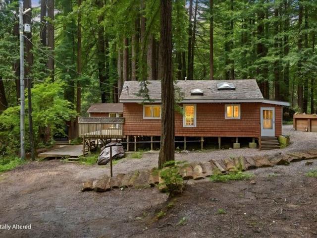 155 Redwood Ave, Pescadero, CA 94060