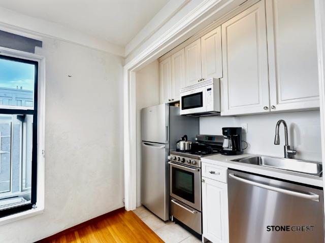 155 Riverside Drive Penthouse