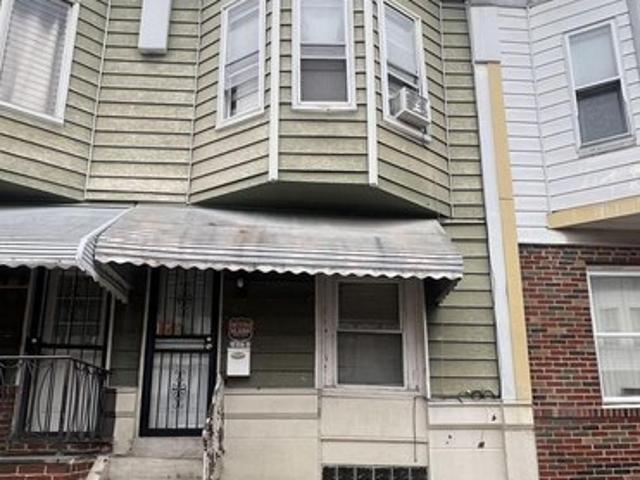 155 W Wishart St, Philadelphia, PA 19133