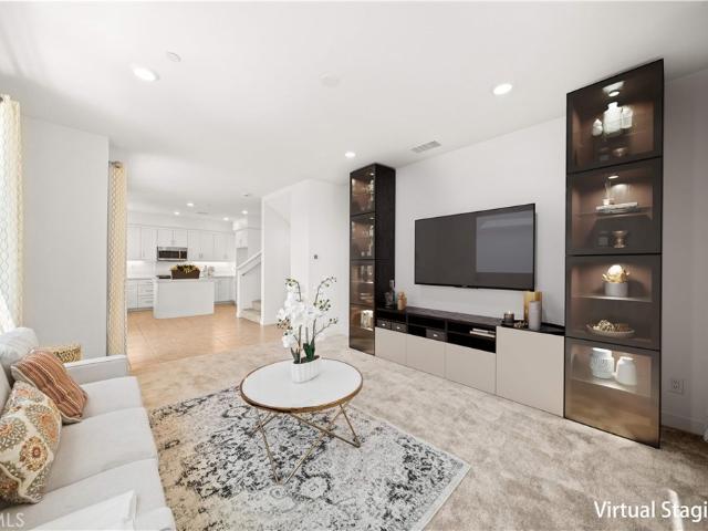 155 w la palma avenue 2