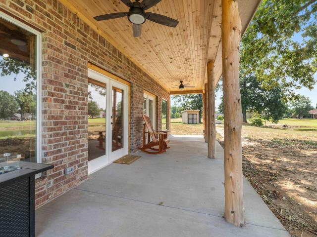 155 Woodard Ln