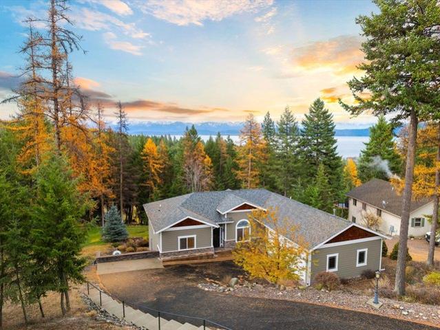 155 Wulff Ln, Lakeside, MT 59922