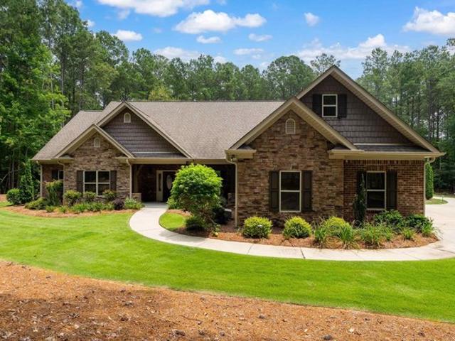 155 Twelve Oaks Cir, Chelsea, AL 35043