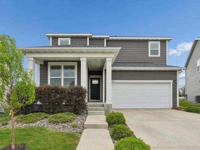 15643 Eddy Creek Way, Apple Valley, MN 55124