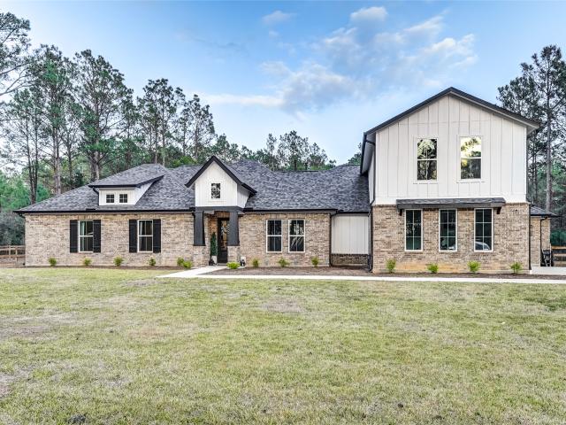 15640 Forest Grove Drive