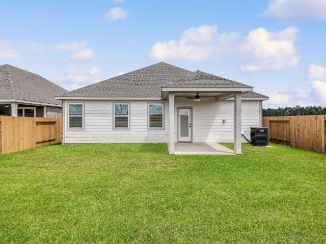 15642 Honey Cv Dr, Conroe, TX 77303 | MLS #47963 | Compass