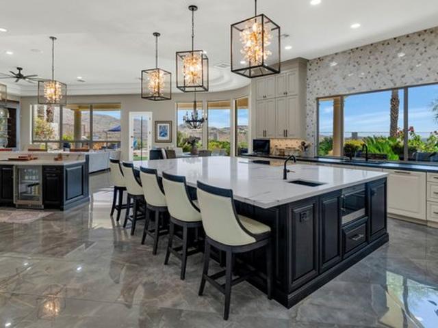 15645 S 7th St, Phoenix, AZ 85048