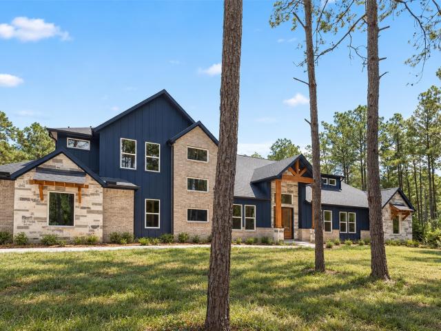 15646 Forest Grove Drive