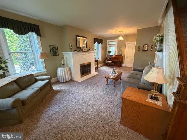 1564 Millport Road