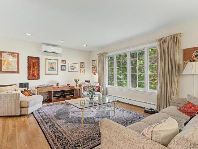 1564 Old Baldwin Road