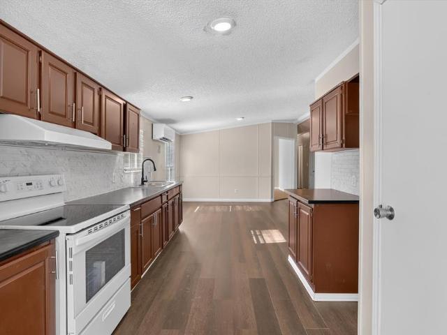1564 Chaparral Lane