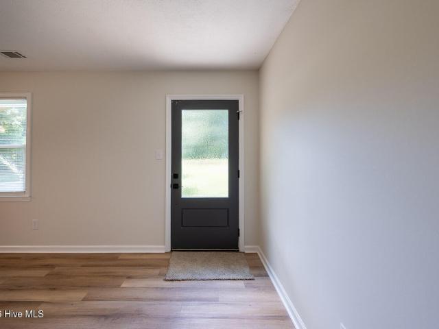 1564 Herndon Road
