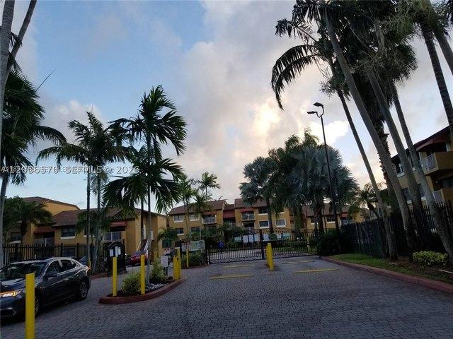 15650 SW 80th St Unit F207, Miami, FL 33193