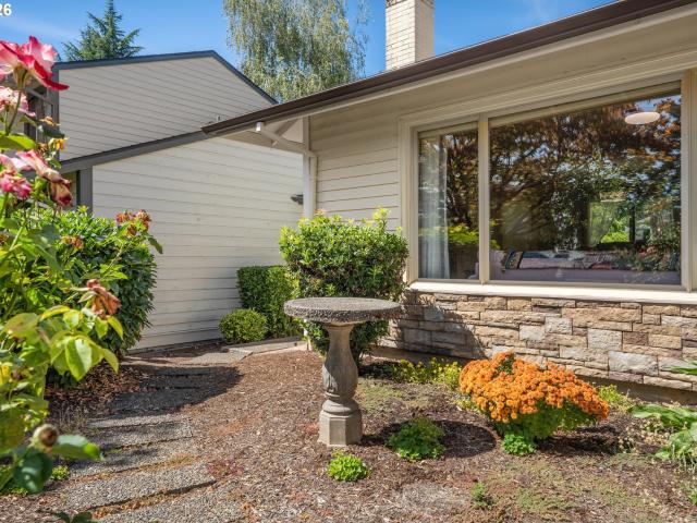 15655 sw old orchard pl