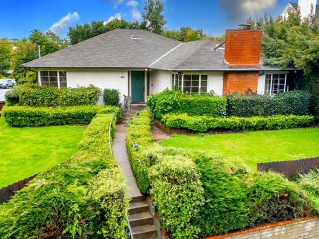 1565 Kelton Ave, Los Angeles, CA 90024