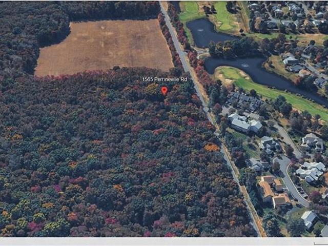 1565 Perrineville Road