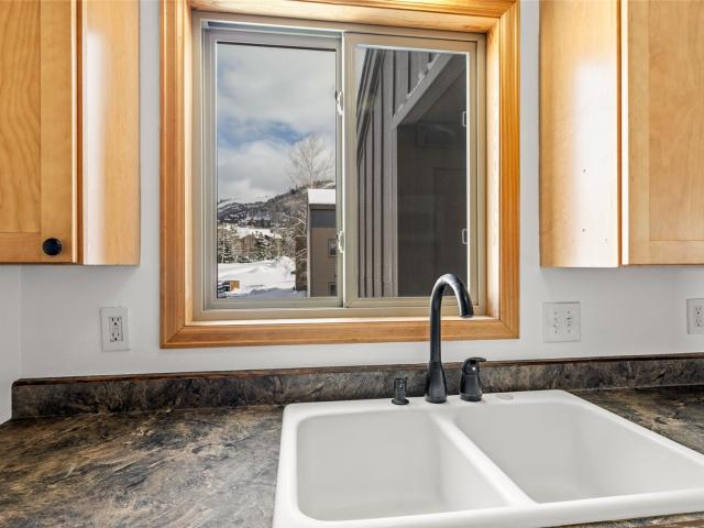 1565 Shadow Run Frontage, Unit 304, Steamboat Springs, CO 80487 | MLS #S1066
