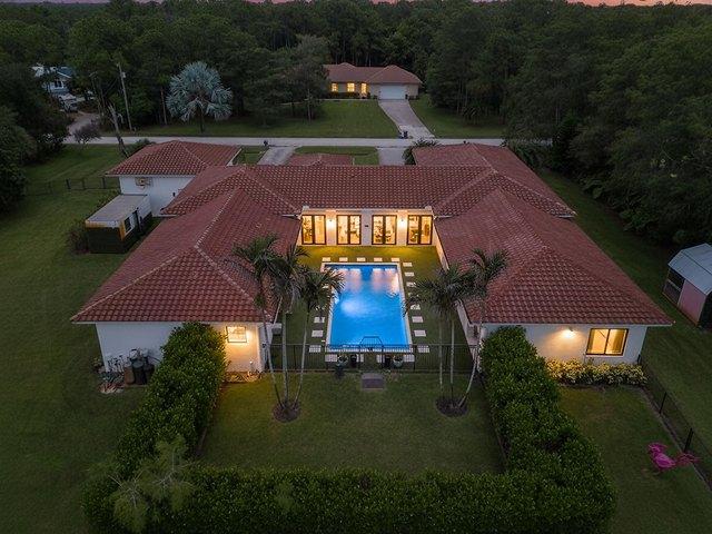 1565 th Trl N, West Palm Beach, FL 33418