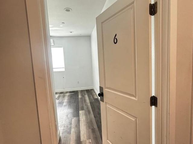 1565 W 36TH ST 1 Bedroom Apartment for Rent at 1565 W 36th St, Los Angeles, CA 90018 Congress North