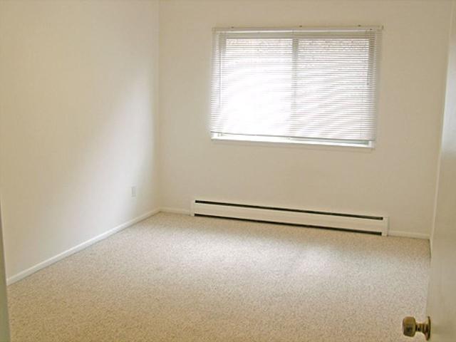 1565 1575 St Paul Ave. 2 Bedroom Apartment for Rent at 1565 Saint Paul Ave, St. Paul, MN 55116 Highland