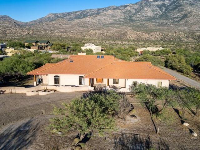 15660 N Pharlap Rd, Tucson, AZ 85739