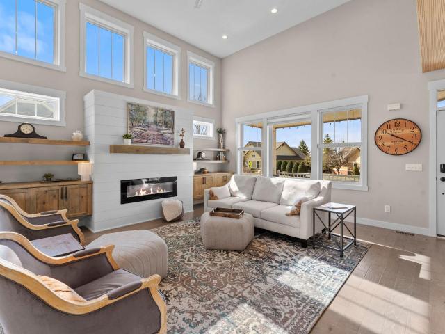 15668 Cobblestone Lake Pkwy, Apple Valley, MN 55124 | MLS #7052