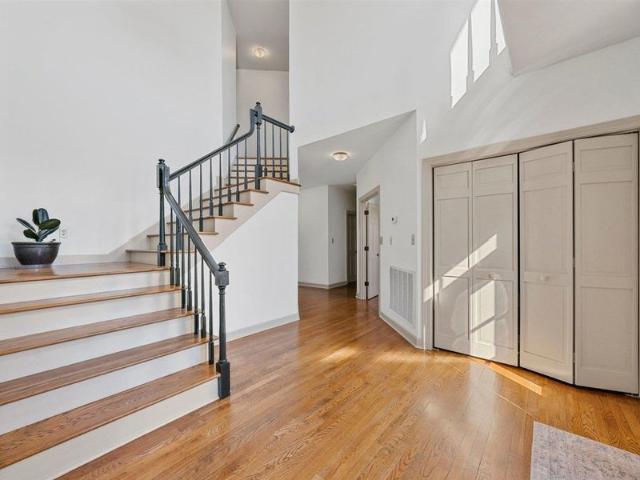 1566 Mallory Ct, Bowling Green, KY