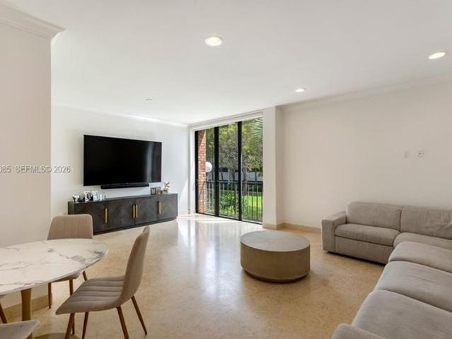 1566 NE Quayside Ter Unit D14, Miami, FL 33138