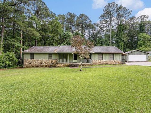 1566 Hebron Ln, Riverdale, GA 30296