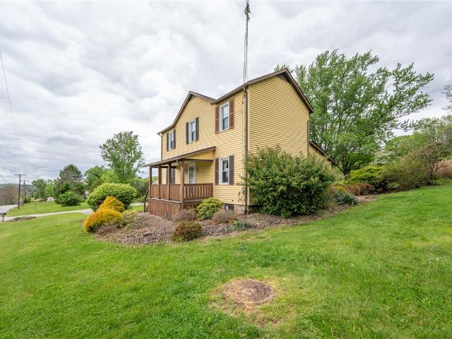 1566 Keystone Park Rd