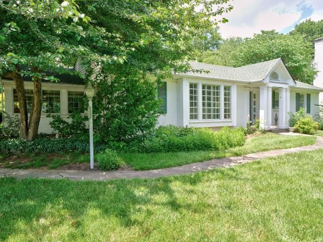 1566 Tates Creek Road