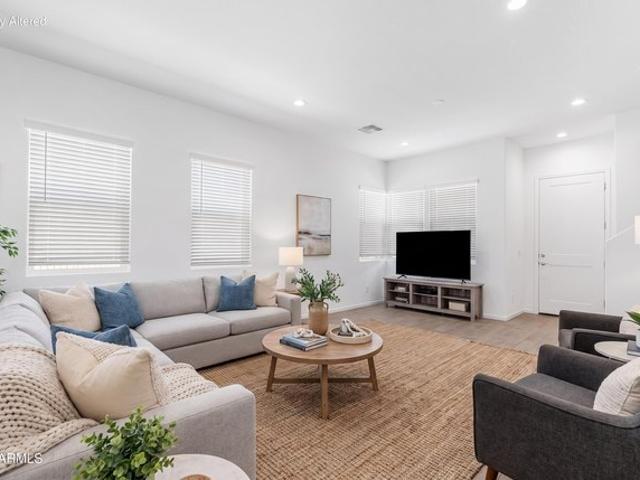 15672 W Polk St, Goodyear, AZ 85338