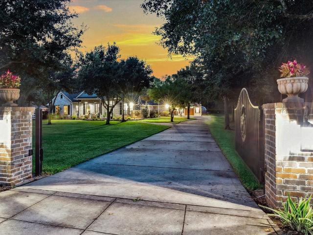 15677 Connie Lane