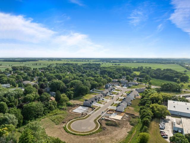 1567 Meadowview Ct
