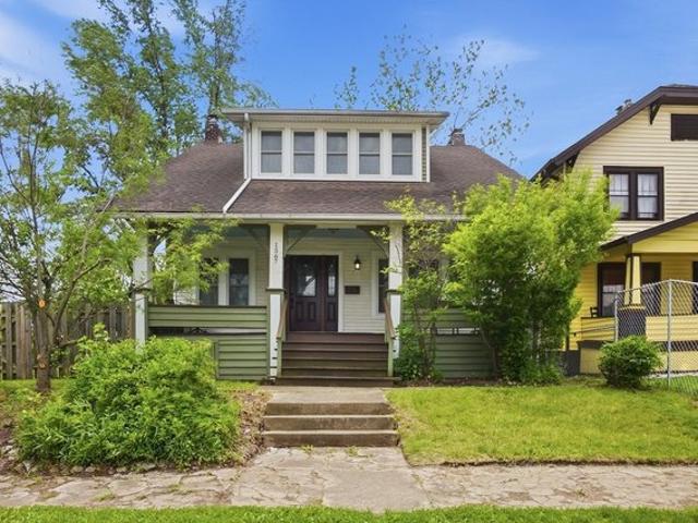 1567 E Kenmore Rd, Columbus, OH 43211