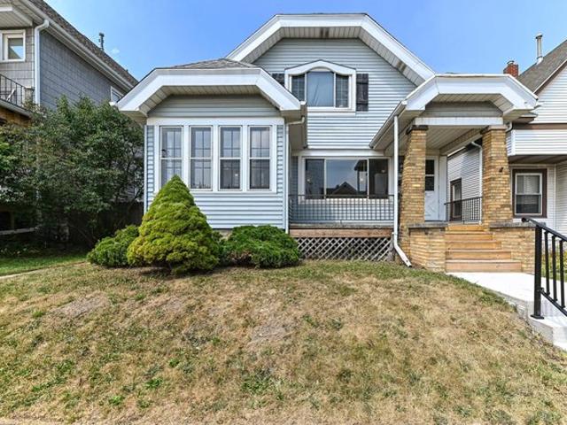 1567 S 71st St Unit 1569, West Allis, WI 53214