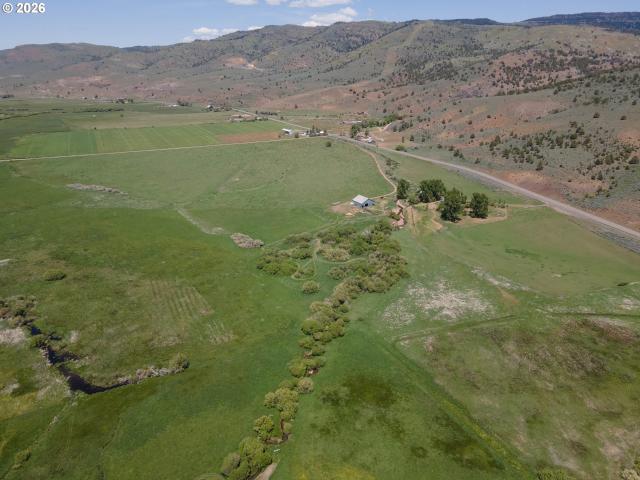 15682 highway 395