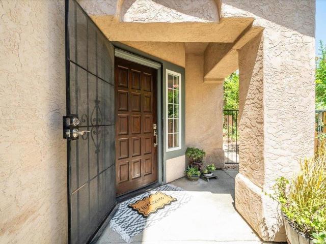 1568 Mallorca Dr, Vista, CA 92081 | MLS #NDP2603 | Compass
