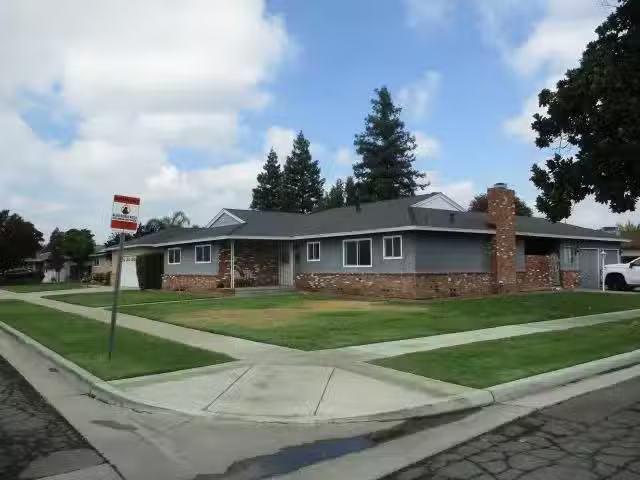 1568 E CALIMYRNA AVE, FRESNO, CA 93710