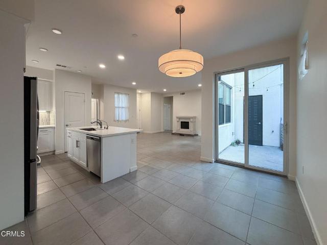 1568 E Thompson Blvd, Ventura, CA 93001 | MLS #V1 33849VC | Compass