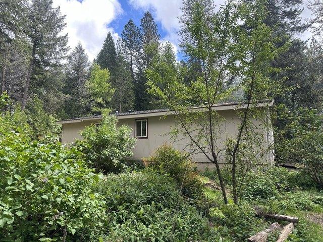 15691 Phillips Rd, Oak Run, CA 96069