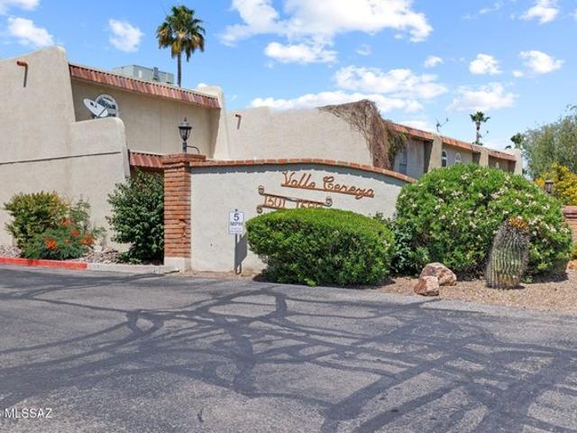 1569 E Prince Rd, Tucson, AZ 85719